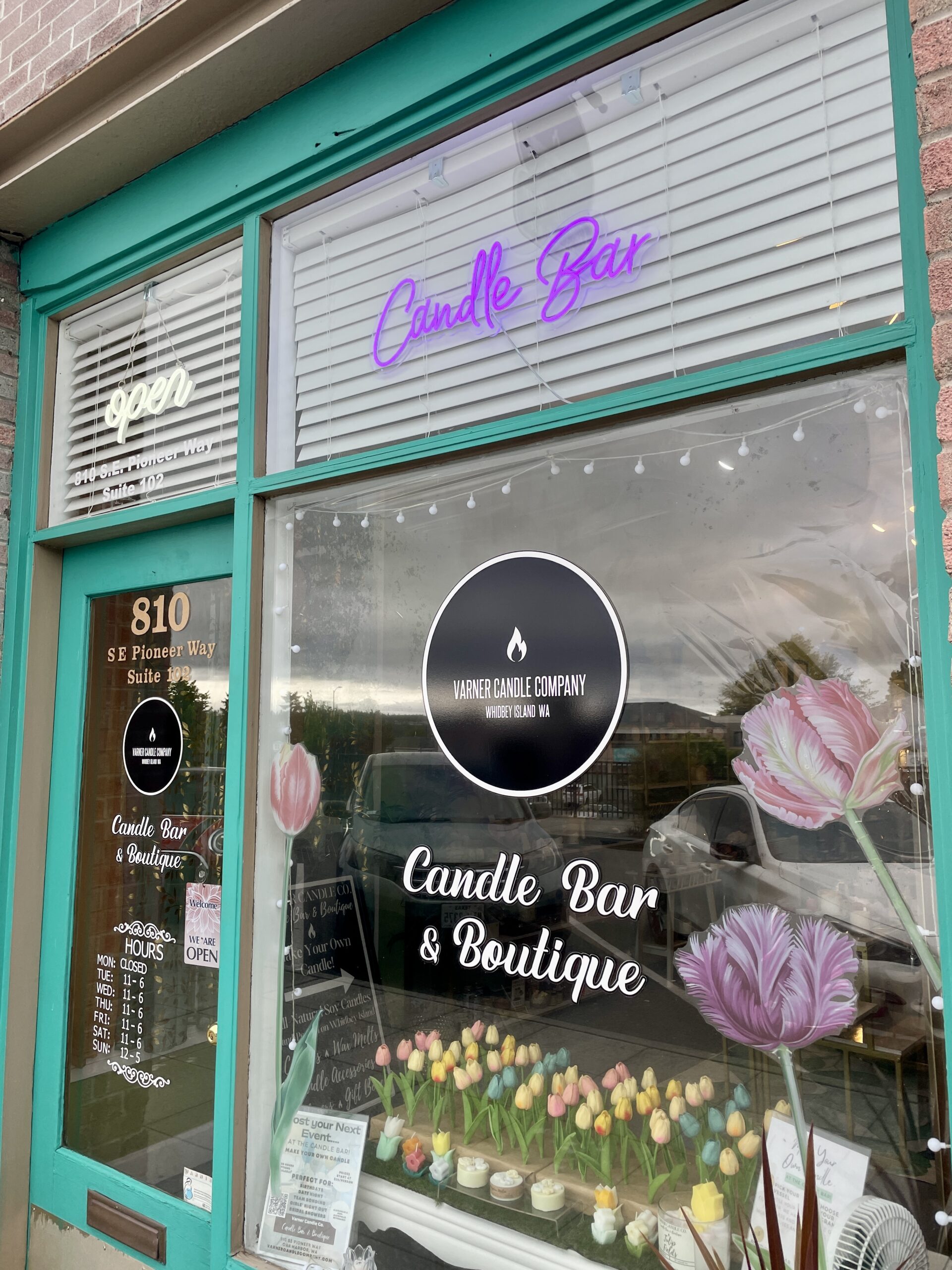 Candle Bar & Boutique - Candle Bar and Boutique